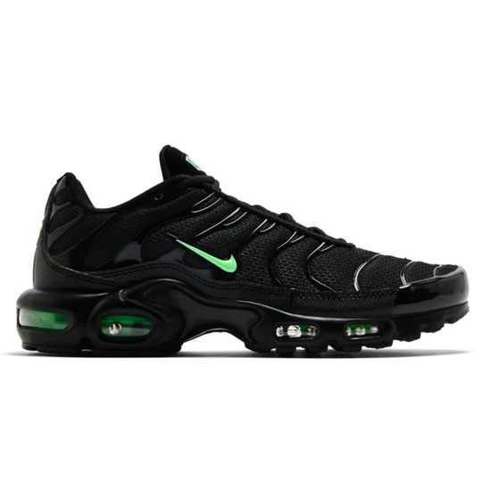 NIKE TN AIR MAX PLUS - BLACK GREEN STRIKE – Zookicks